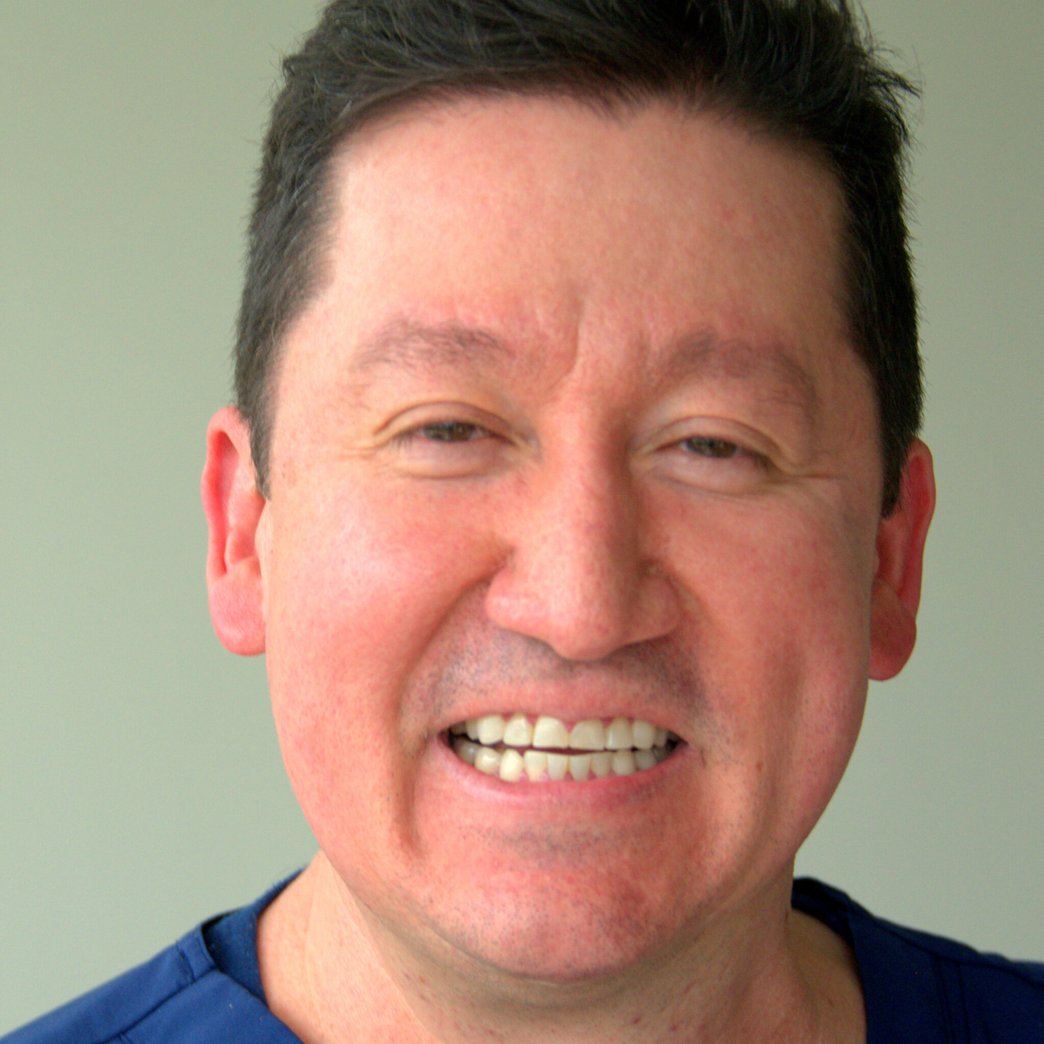 Dr Alfonso Vargas - Burford Dental